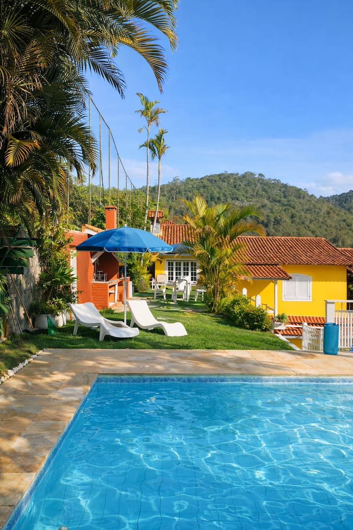Casa Em Itaipava Até 14 | Piscina, Lareira E Pets - Petrópolis