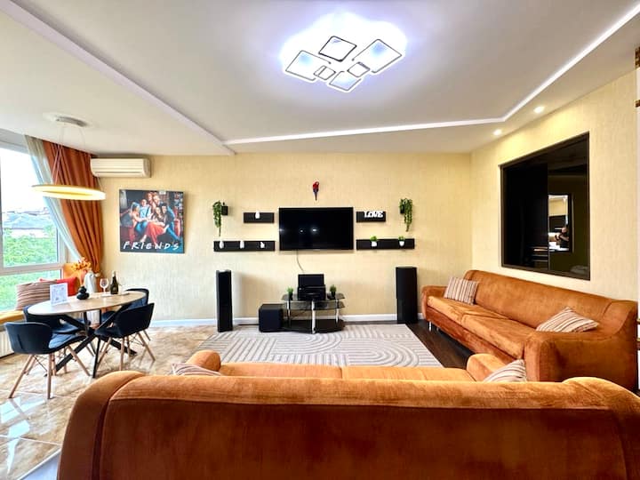 Chalenko Apartments In The City Center Of Odesa - Odesa