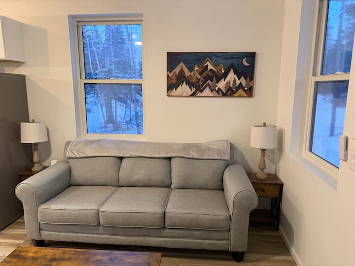 Modern Cottage Near Glacier Park - Columbia Falls, MT