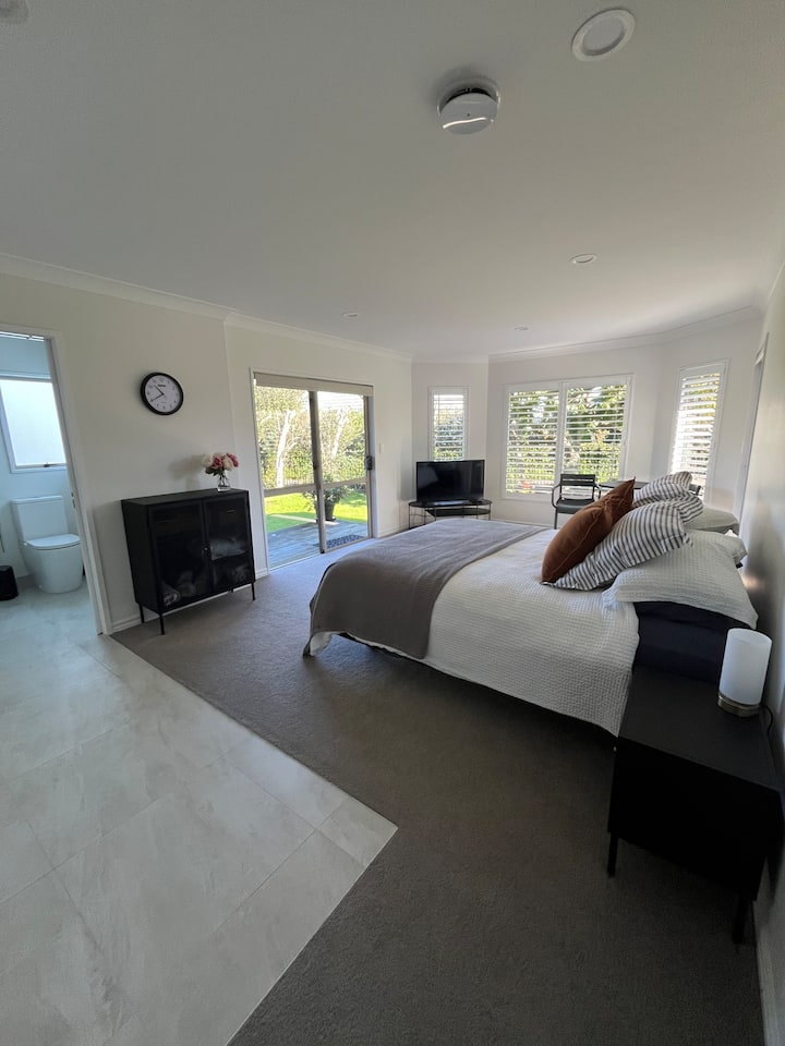 Kings Retreat - Tauranga