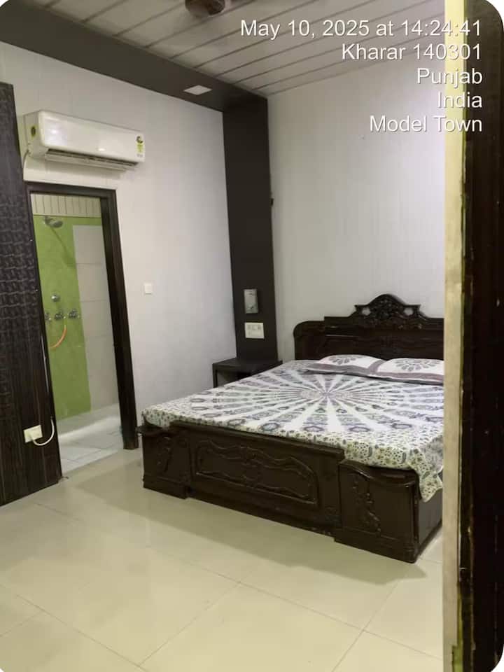 Premium 2bhk | Wifi Kitchen Parking |Near Cp67 - Kharar