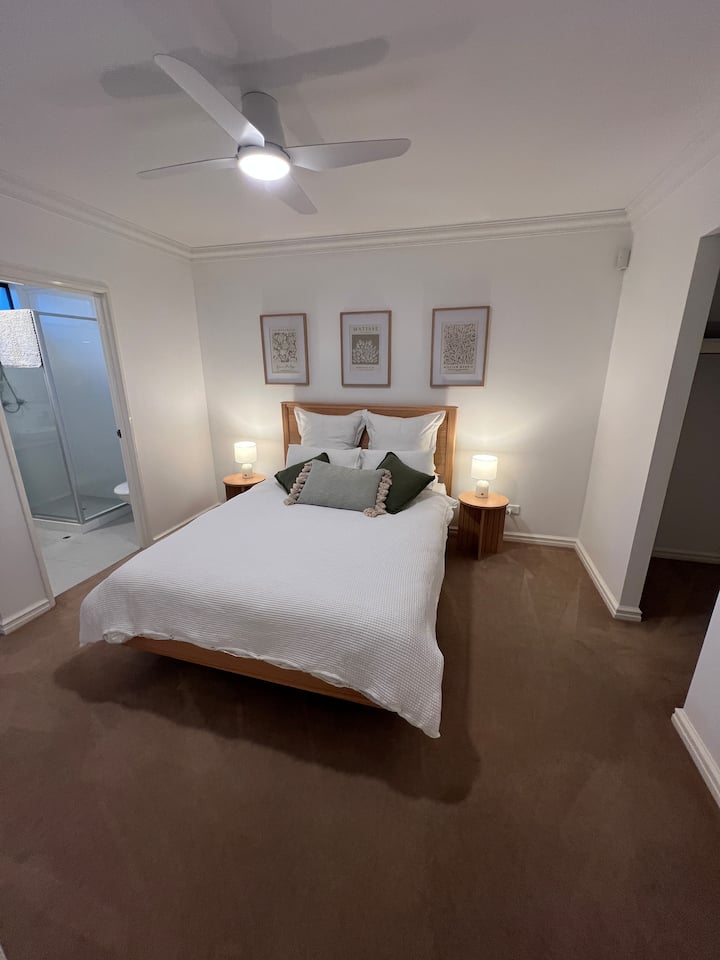 Spacious & Relaxing House Near The City & Crown - Perth