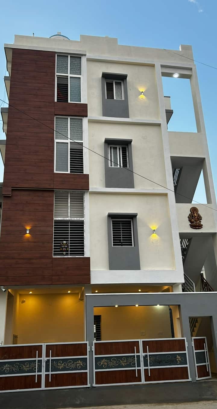 Sri Ram Stay - 2 Bhk+2t 2nd Floor - Shivamogga