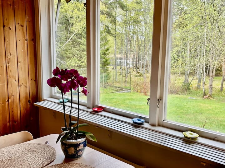 Lakeside Cozy Cabin Retreat - Gustavsberg