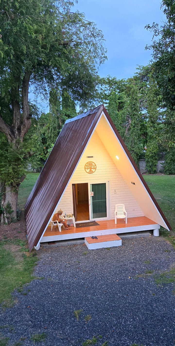 Bora Bora 5
Beach 2 Minutes - Ko Samui