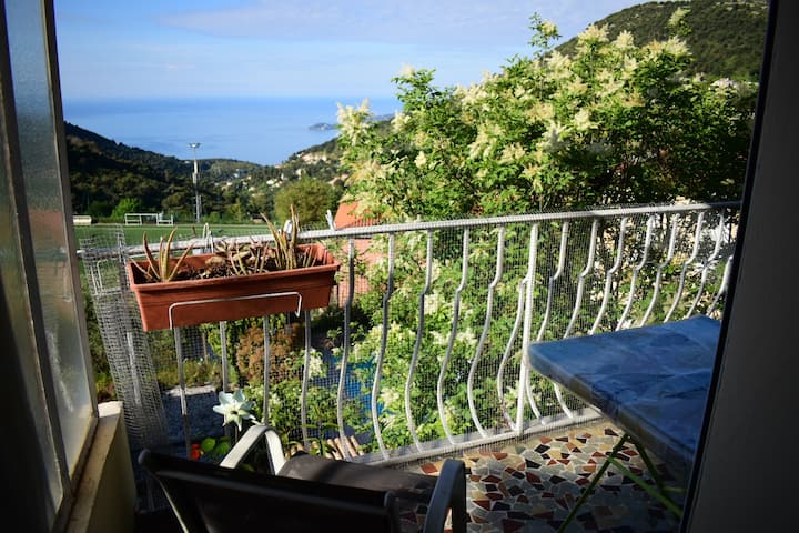Joli Appartement Vue Mer - La Turbie