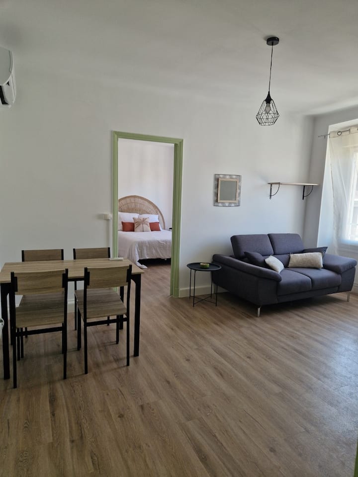 Beau T3 Avec Grande Terrasse Centre Alès - Alès