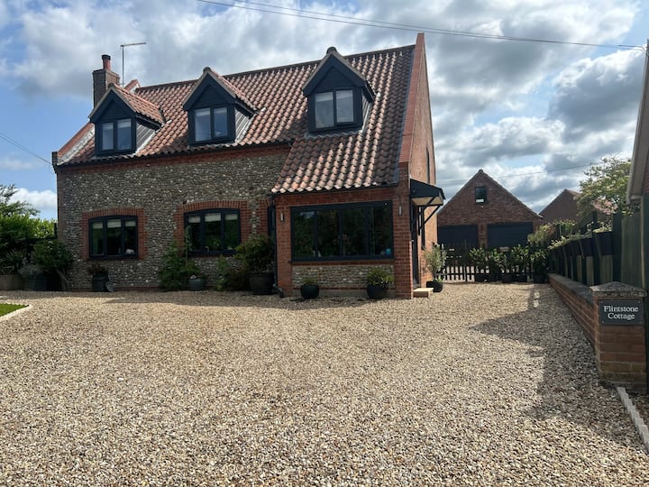 Flintstone Cottage - Wells-next-the-Sea