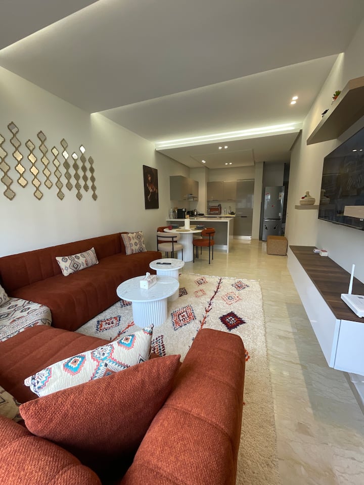 Appart De Luxe Vue Piscine Près De L'aéroport Casa - Bouskoura