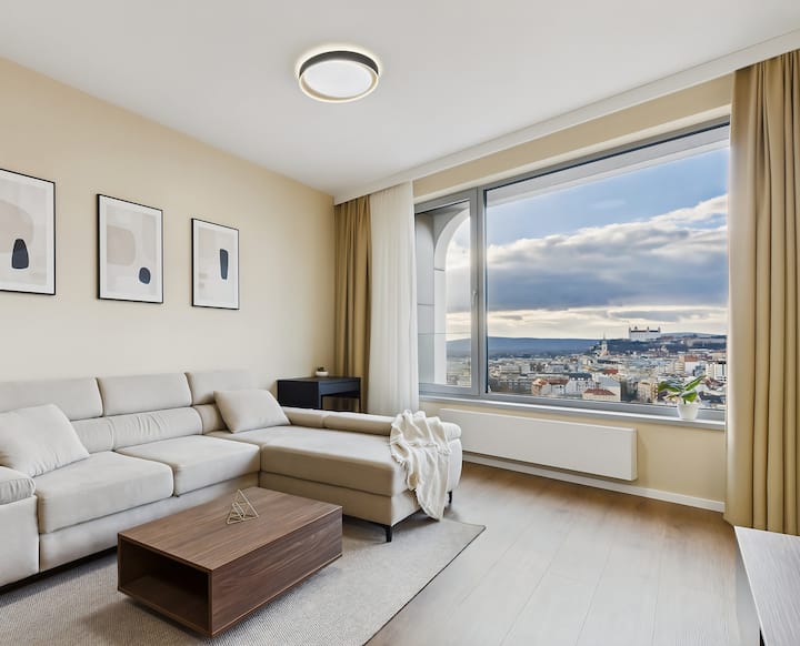 Sky Park City Centre 1br High Fl - Bratislava