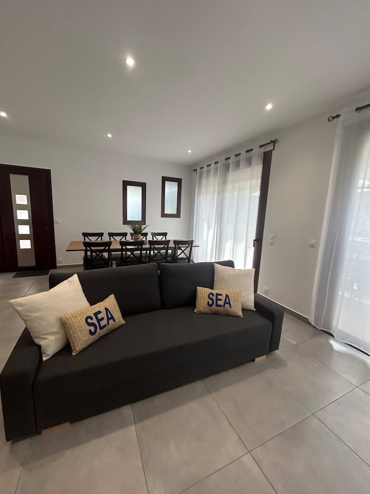 Beau T4 Et Sa Grande Terrasse En Rez-de-jardin - Cap-d'Ail