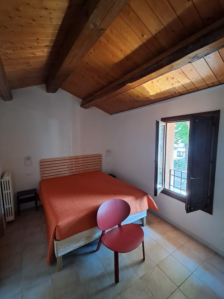 Mansarda In Centro - Imola