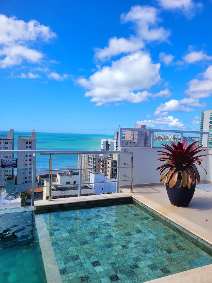 2 Suítes Com Vista+piscina+jacuzzi+ 2 Vagas Amplas - Guarapari