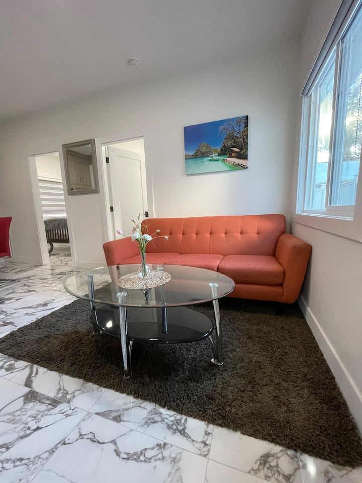 Suite 3 / New 2 Bedroom Suite - Surrey