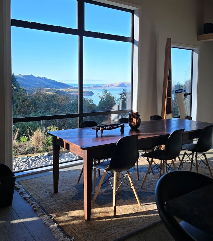 Manu Heights - Tranquil Luxury, Views & Privacy. - Dunedin