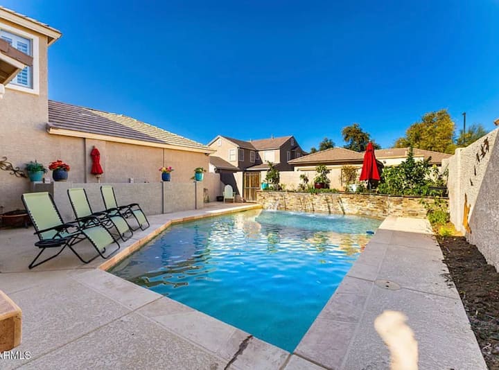 Outstanding Oasis - Gilbert, AZ