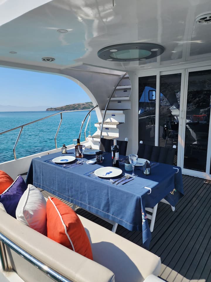 2 Odalı ÖZel Yat Kiralama - Bodrum