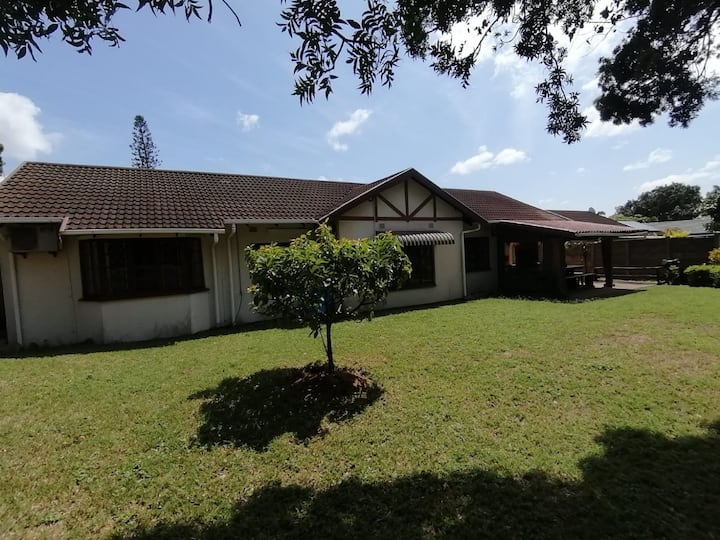 Montreux Room 1 - Richards Bay