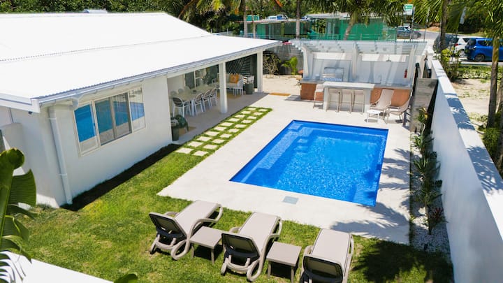 Marthalina's Beach Villa - Cook Islands