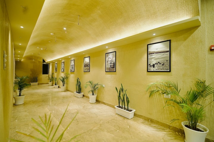 Hotel The Vibez Inn & Restaurant - Jabalpur