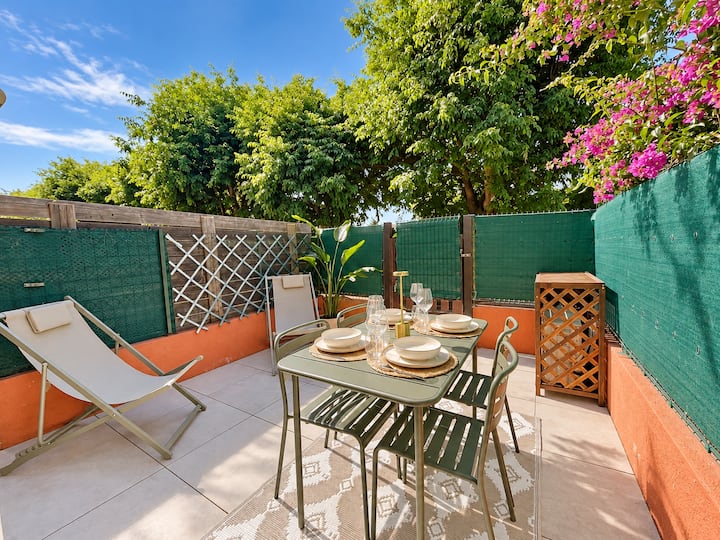 Appartement Cosy, Plage à Pied, 4 Pers - Le Lavandou