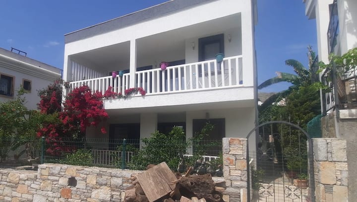 Müstakil Muğla Bodrum Gümüşlük - Turgutreis