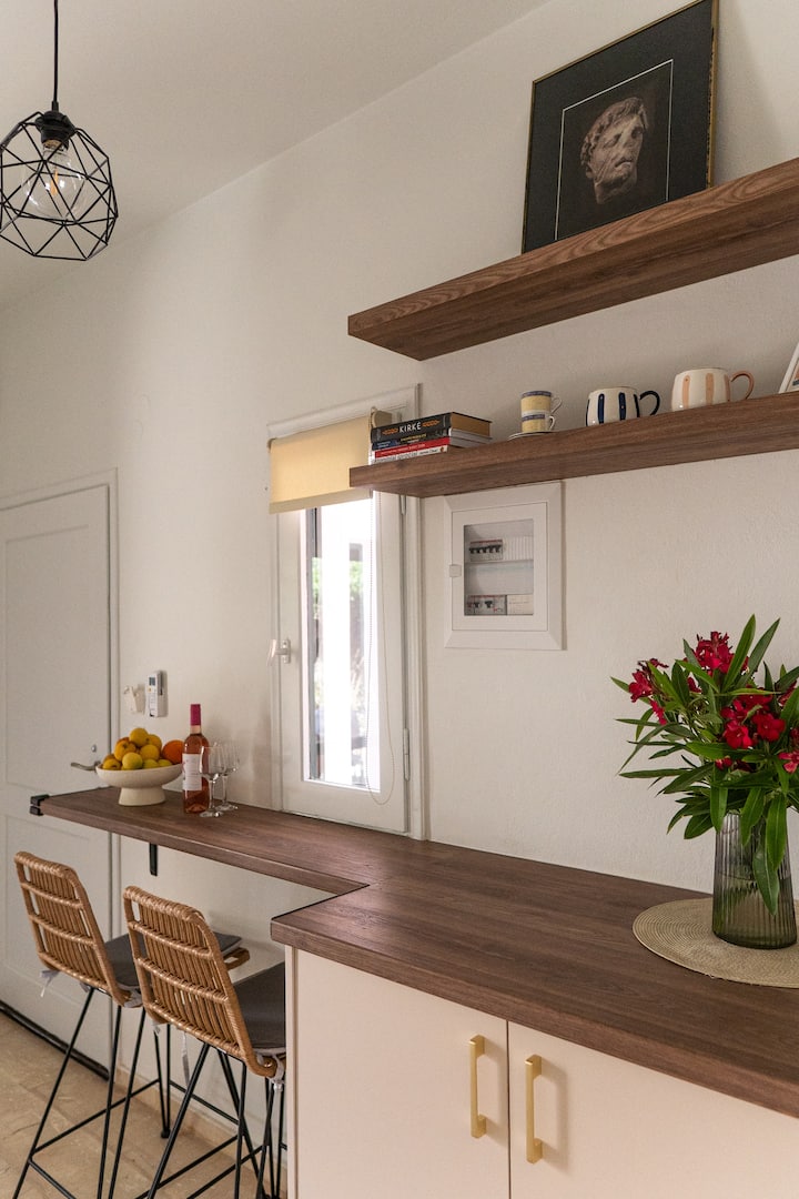 Boho Studio • Walk To Beach • Central Kalyves - Kea
