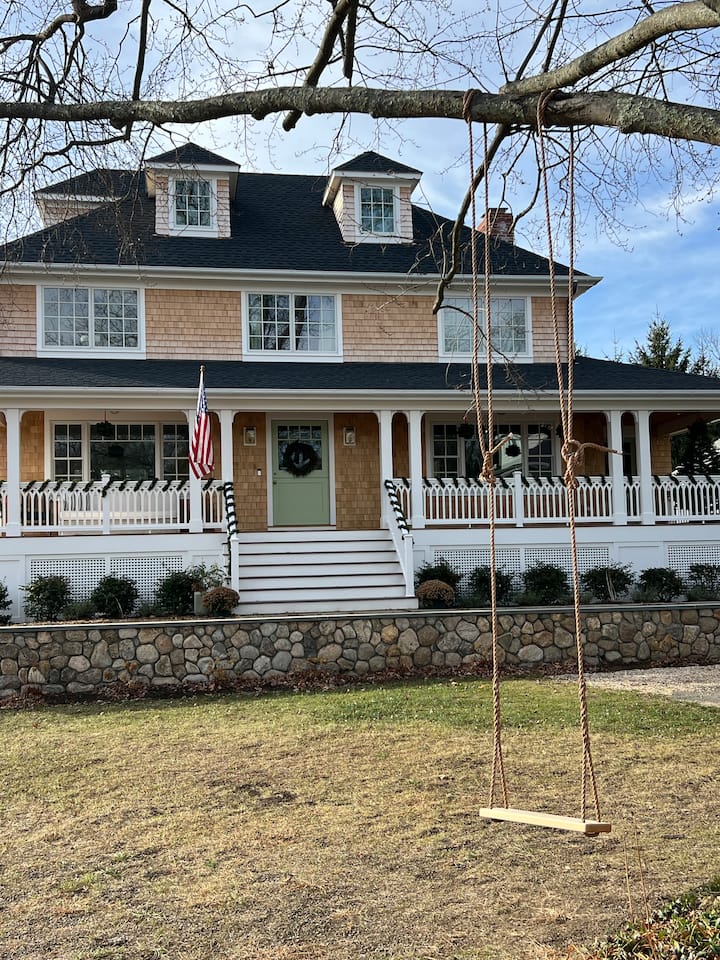 Old Greenwich Beach House - Stamford, CT