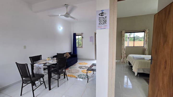 Apartamento Moderno Y Equipado, Con Cochera - Itauguá