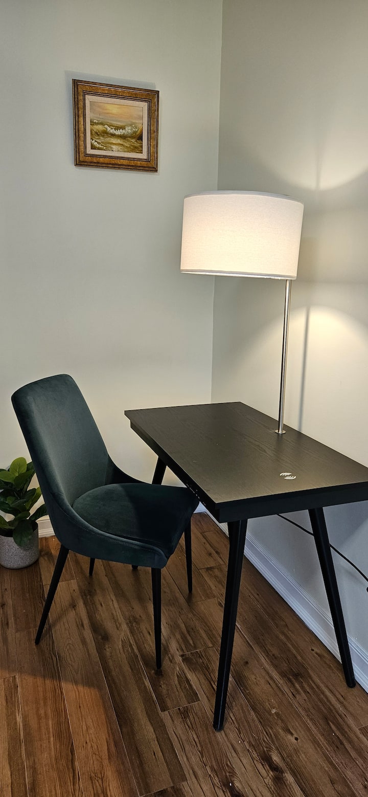 Liguanea Layover | 1 Bed Rm Apt With Ensuite Bath - 킹스톤
