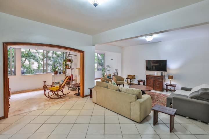 Spacious 3-bedroom By The Beach In Rio - Rio de Janeiro