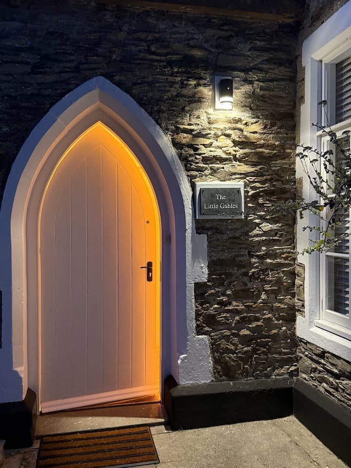 Stylish Coastal Retreat•couples•superking•evc - Combe Martin Bay