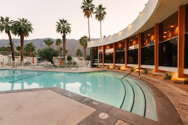 Ocotillo Lodge Bungalow | Palm Springs - パーム・スプリングス, CA