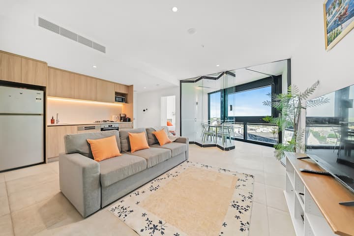 Cbd/city Center 2br High-rise Apt+parking&gympool - Perth