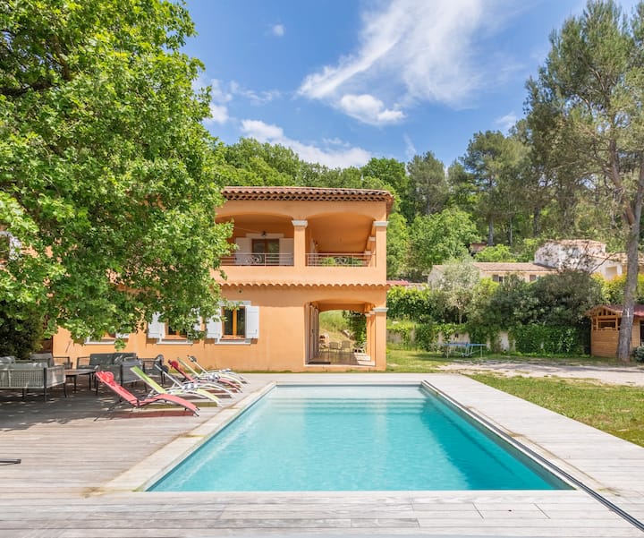 Viveloupau La Villa - Cuges-les-Pins