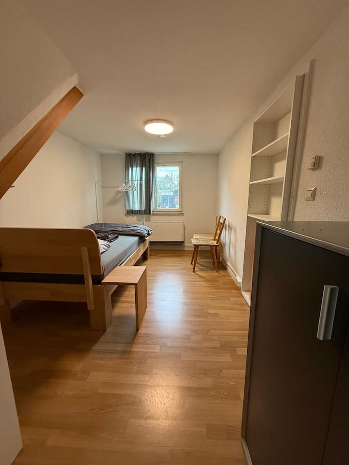 Gemütliche Unterkunft Mit 3 Schlafzimmern - Herrenberg