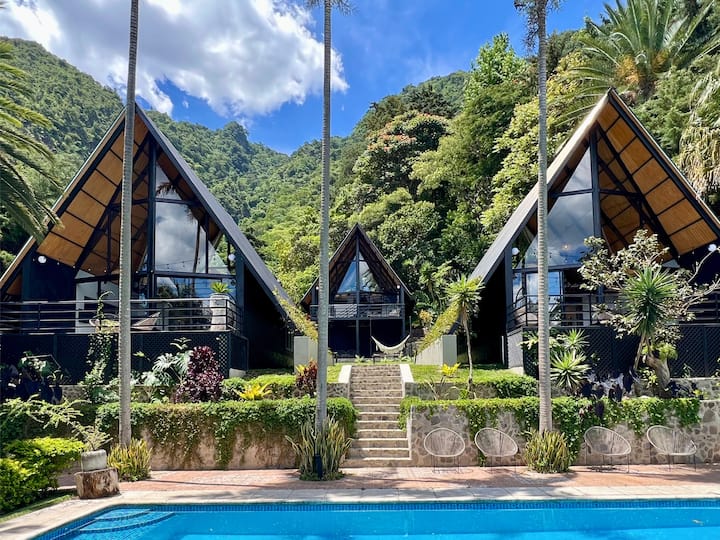 Vistalago:
Cabaña San Pedro - Guatemala