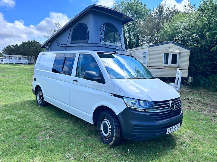Adventure Van - Cornwall Coast - Holywell