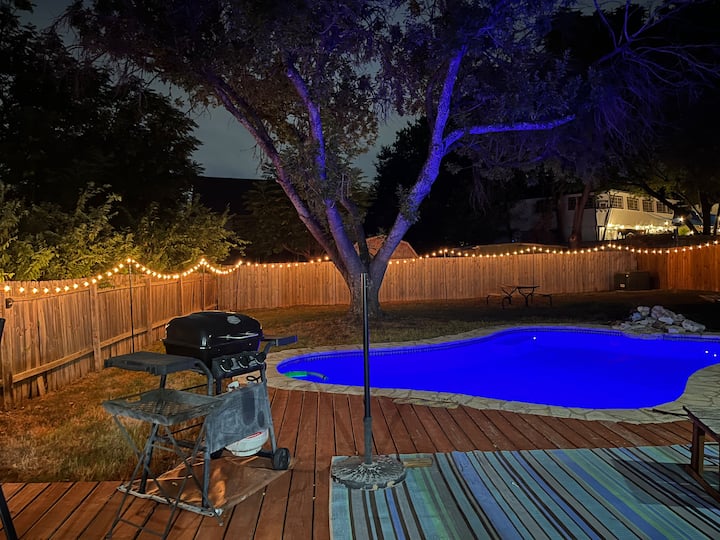 Seaworld, Lackland Afb, Large Patio, Gameroom - Dove Creek – San Antonio