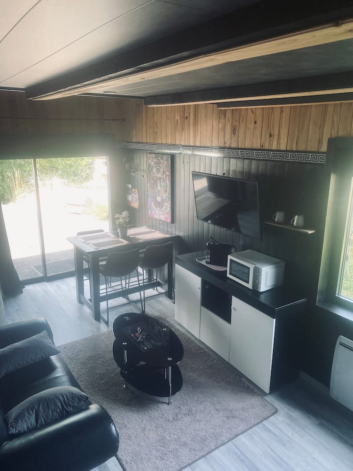 Superbe Logement Pour 4 Personnes Tout Confort. - Hirmentaz