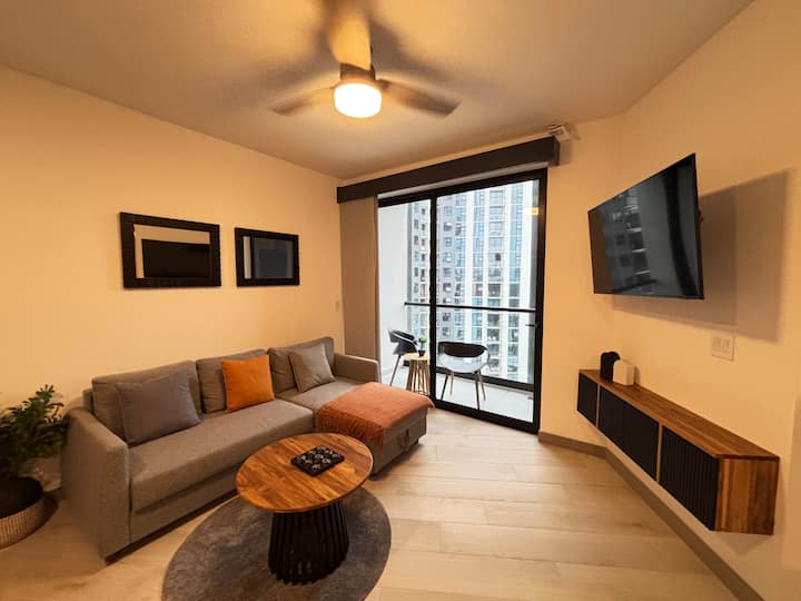 Modern Luxury Condo In La Sabana Pool, Gym & View - San José