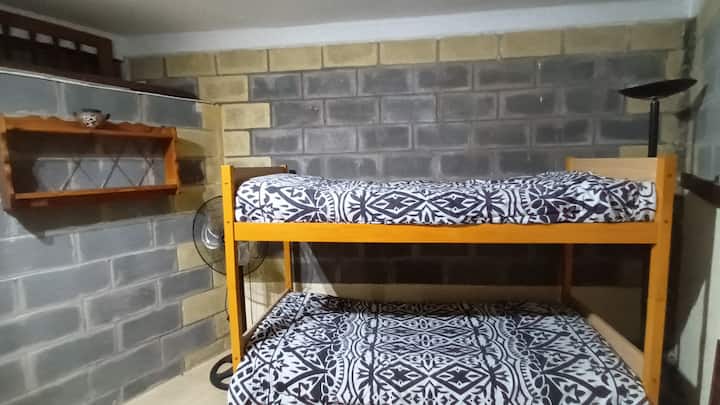 Alquilo Casa En El Lago - Tandil