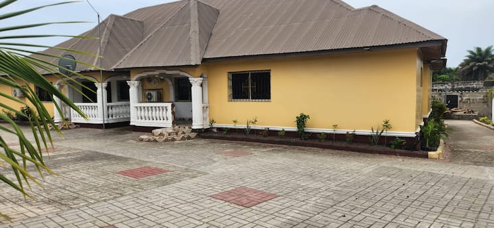 Gausi Guest House Of Comfort - Liberia