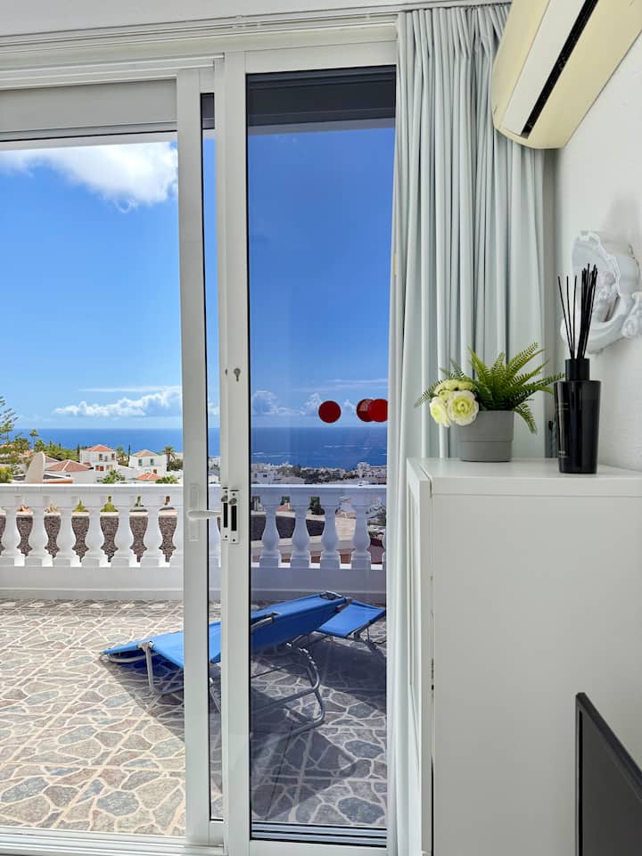 Ocean Dream’scape Villa - Costa Adeje