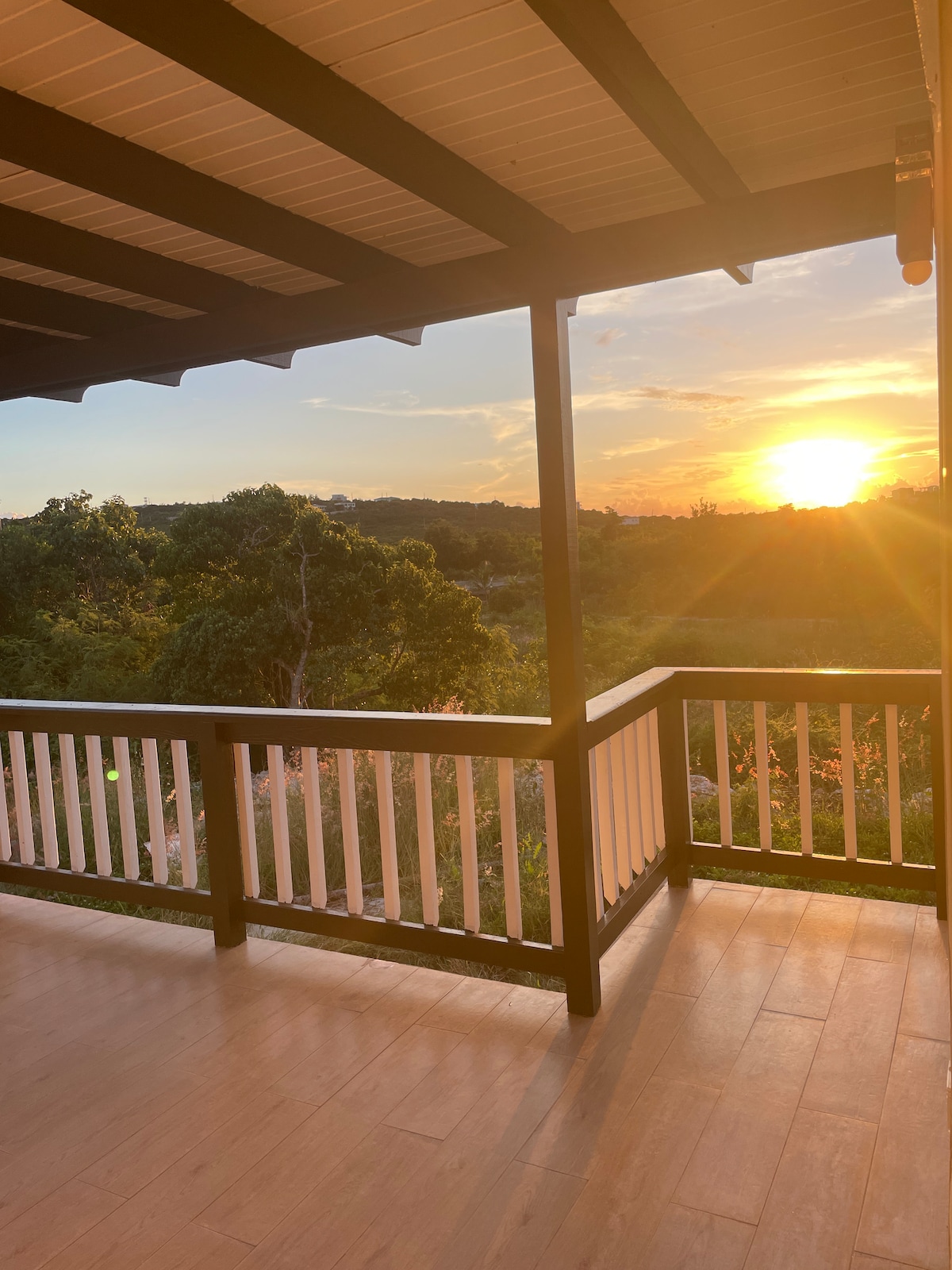 The Horizon House - Houses for Rent in Cedar Village, The Valley ...