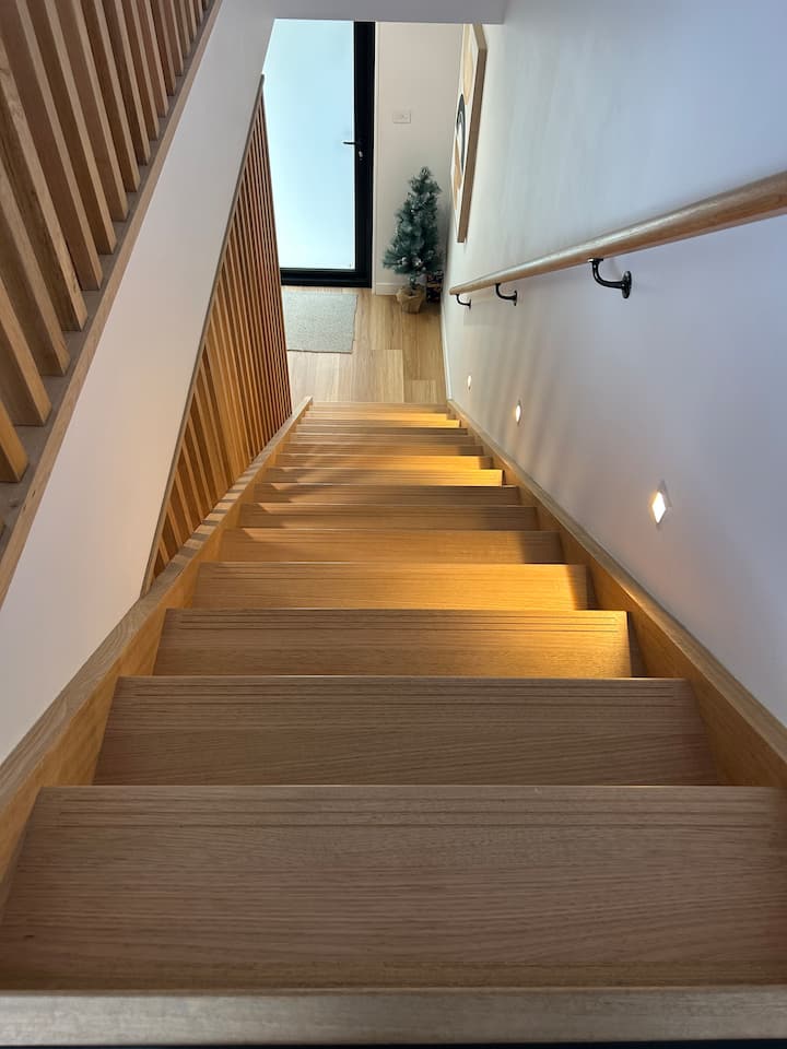 Cozy House With Mountain View - 朗瑟士敦