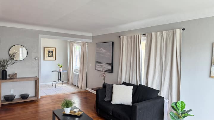 Lyra’s Star: Vega | Midterm 1br - Toledo, OH