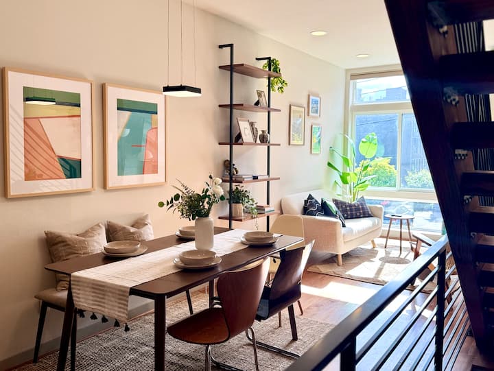 Timeless 3br Retreat | Central Fremont - Seattle, WA