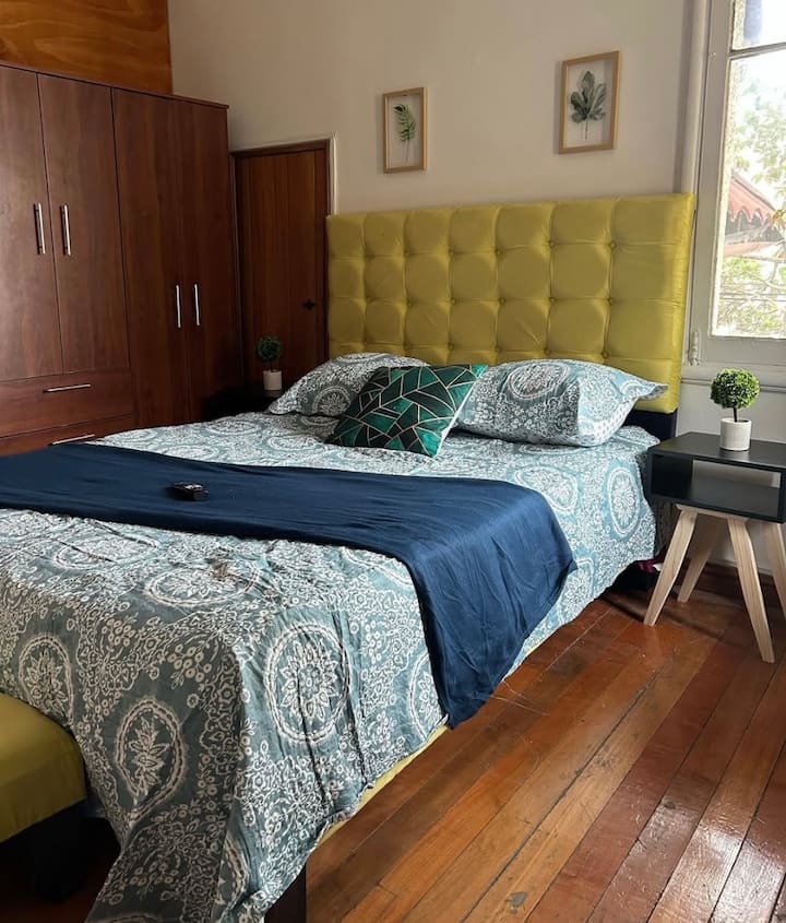 C4 Habitaciónes Dobles Con Baño Compartido - Santiago