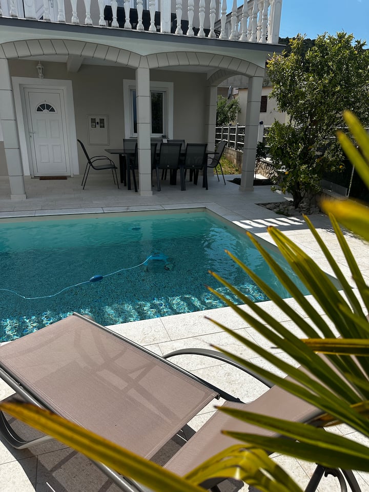 Residence Mediteran Haus M. Pool - Šibenik